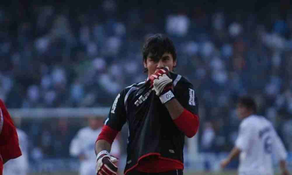 Una lucha mano a mano por Oscar Ustari - Todas las noticias de ...